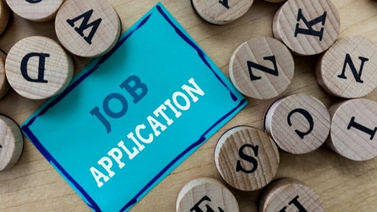 “Encl” (Enc, Encls) in a Cover Letter: Meaning and Examples