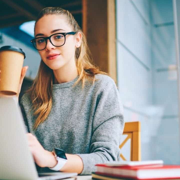 “Encl” (Enc, Encls) in a Cover Letter: Meaning and Examples