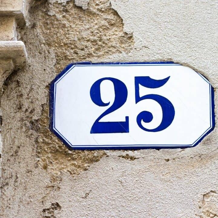 Here's What to Put When a Form Asks for "Address Line 1"