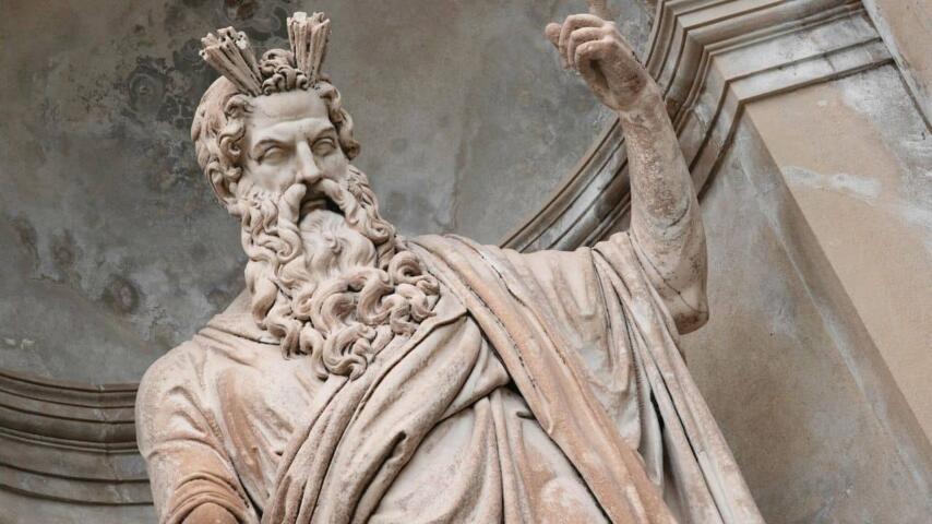 "Pushing rope" — Meaning, Context & Examples