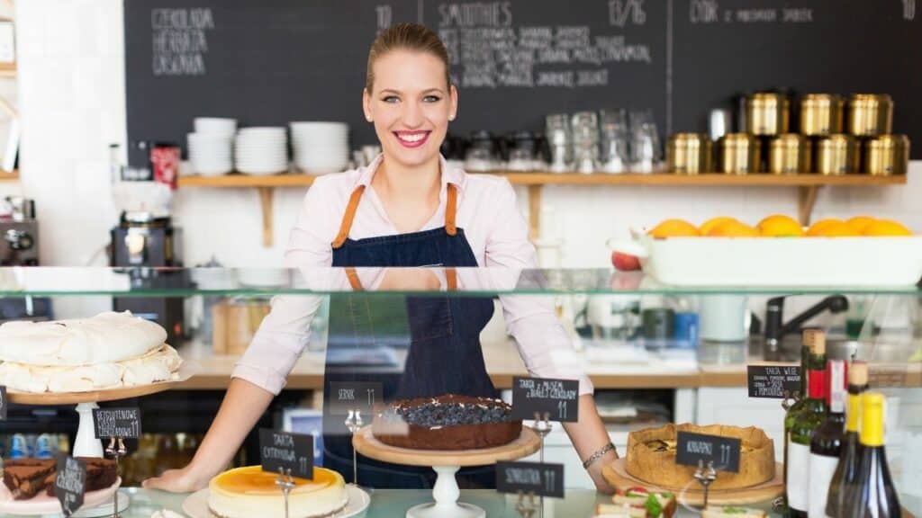 The 6 Key Differences between a Restaurant and a Cafe