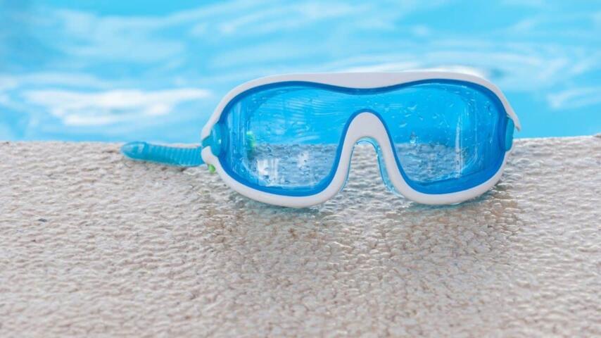 20 Things that Come in Pairs — with Example Sentences