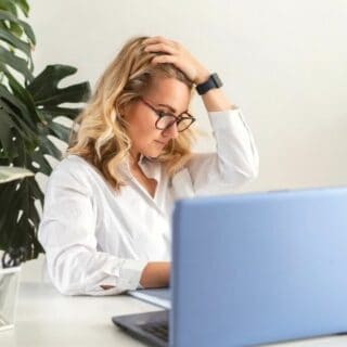 20 Other Ways to Say “Touch Base” in Business Correspondence